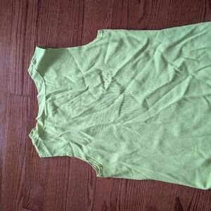 Fred David | Tops | Fred David Light Green Top With Floral Details ...